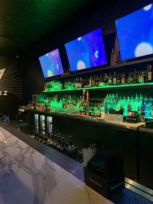 VIBEZ LOUNGE - 95 Photos & 42 Reviews - Lounges - 724 E Olive Ave ...