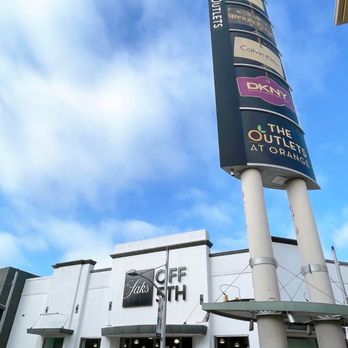 THE OUTLETS AT ORANGE - Updated April 2025 - 944 Photos & 860 Reviews ...