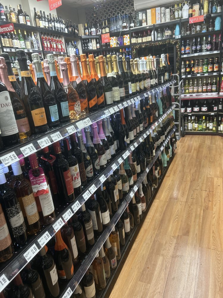 BROADWAY WINE & LIQOUR - Updated April 2026 - 22 Photos & 18 Reviews ...