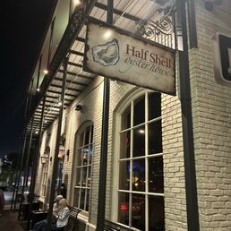 HALF SHELL OYSTER HOUSE - Updated July 2025 - 660 Photos & 385 Reviews ...