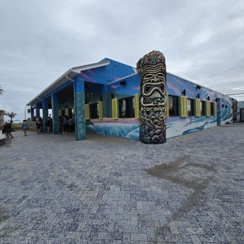 COCONUTS ON THE BEACH - Updated May 2025 - 1391 Photos & 1367 Reviews ...