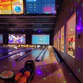 COLONIAL BOWLING & ENTERTAINMENT - Updated January 2026 - 55 Photos ...