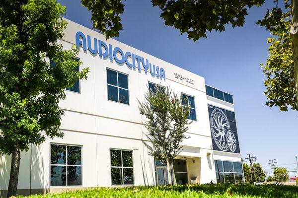 AUDIO CITY USA - Updated August 2025 - 598 Photos & 353 Reviews - 13133 ...