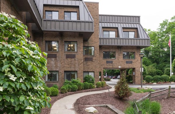 SOUTH HILLS POST ACUTE - Updated November 2025 - 22 Photos - 60 ...