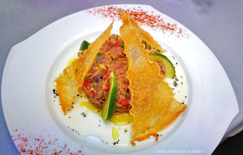 BISTROT CANAILLE - 6 Place de la Poissonnerie, Toulon, France - Modern ...