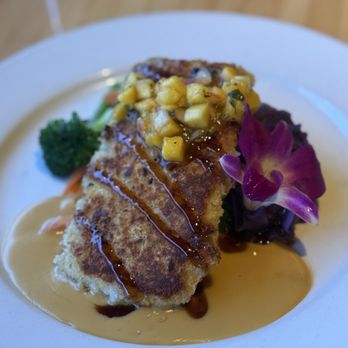 The Fish Hopper Kona – Seafood & Steaks