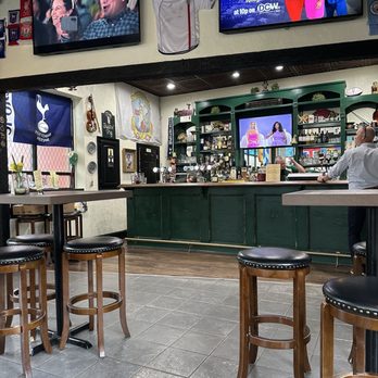 THE FIDDLIN PIG - Updated January 2026 - 93 Photos & 50 Reviews - 100 ...