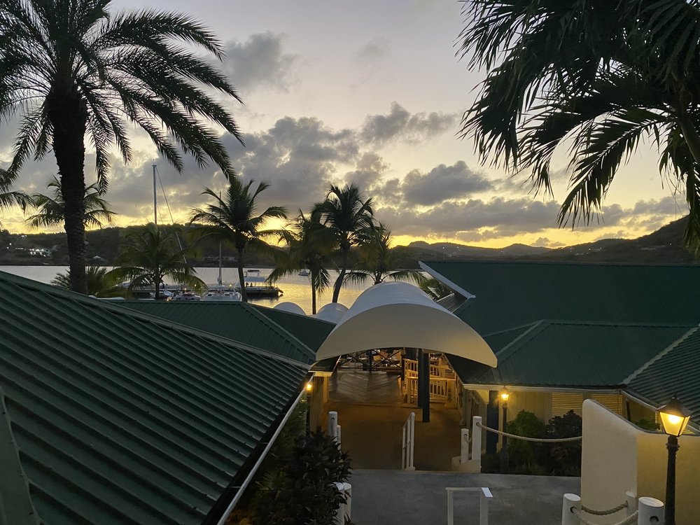 THE DOCKSIDER BAR AND GRILL - St James Dr, Gulf Gate Estates, Florida ...