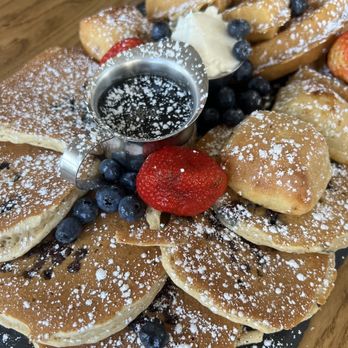 MAPLE + BATTER - Updated August 2024 - 114 Photos & 115 Reviews - 4165 ...