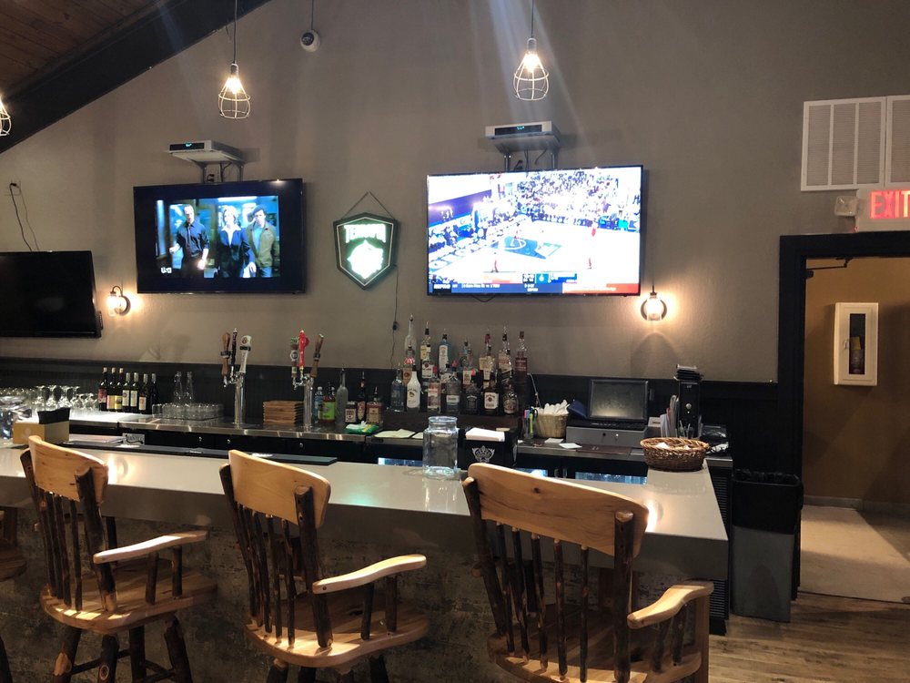 SMITH CREEK TAVERN - Updated August 2024 - 11 Reviews - 1788 Hwy 356 ...