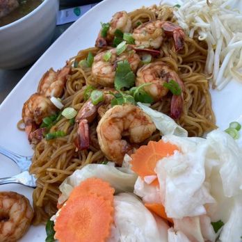 RICESTRING NOODLE SHACK - 2144 Photos & 837 Reviews - 11803 S St ...