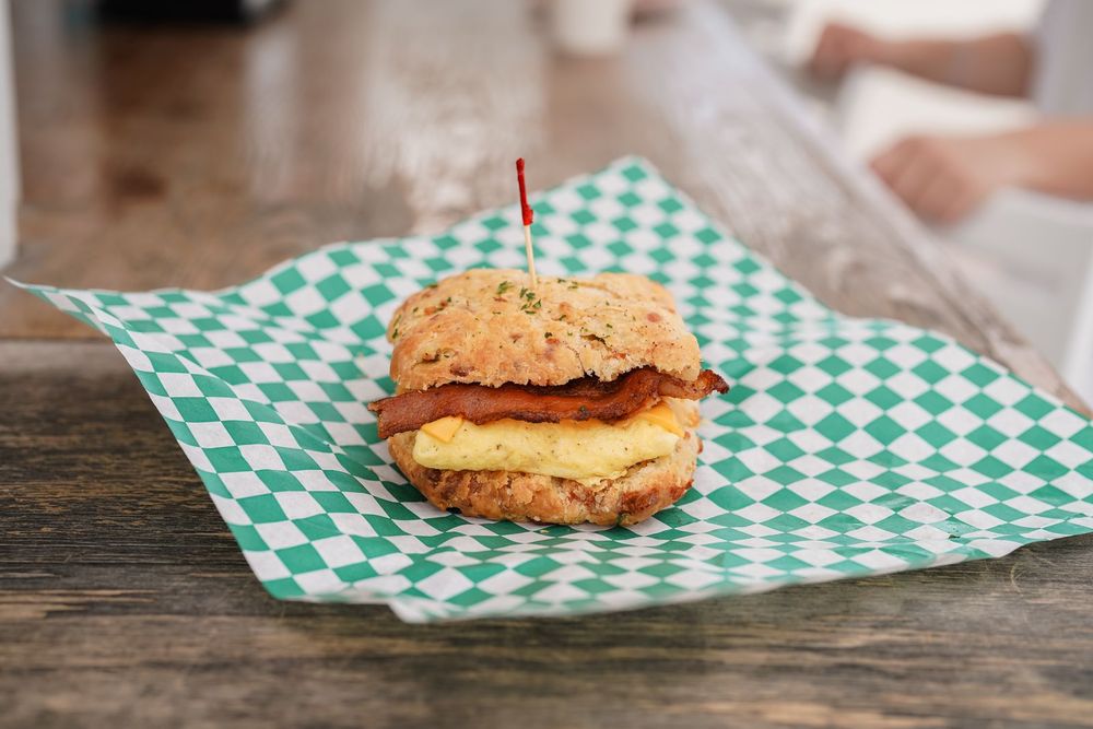 PICKLE’S BURGER AND SHAKE - Updated May 2026 - 258 Photos & 542 Reviews ...