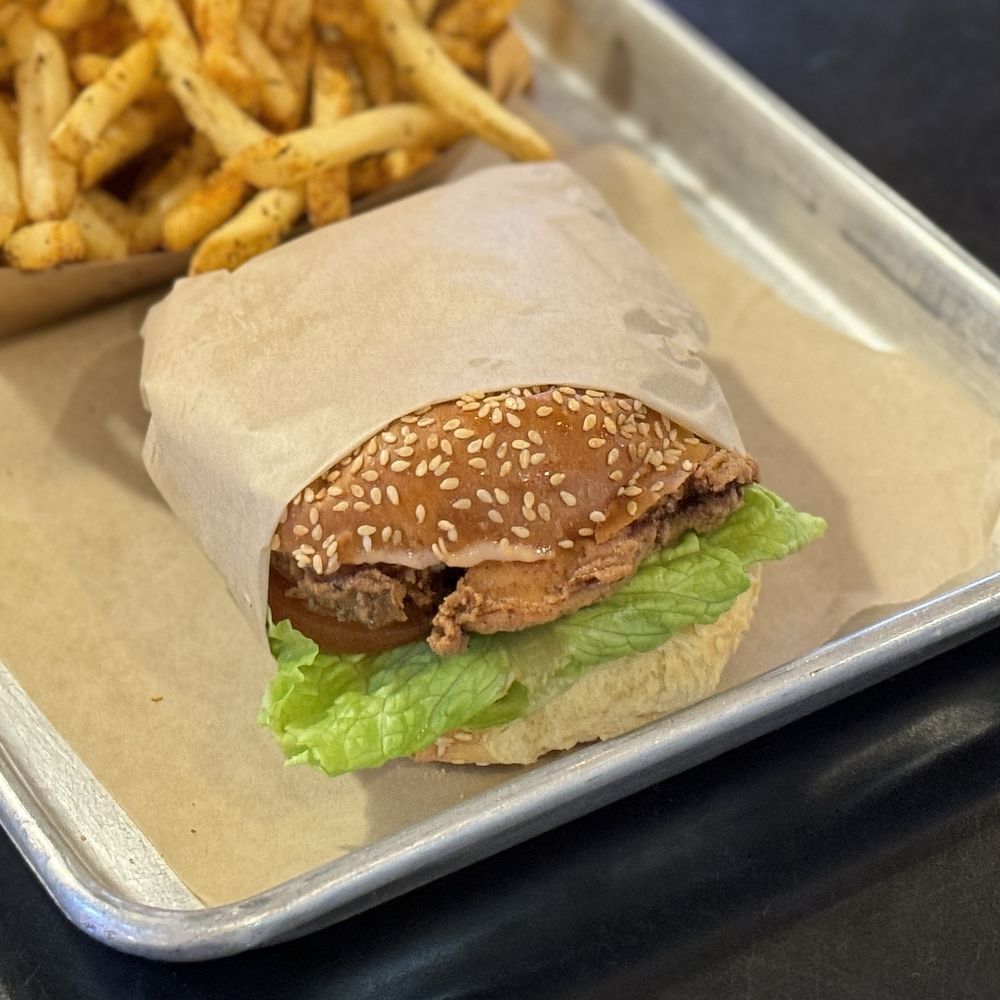 ACME BURGER - COTATI - Updated May 2025 - 417 Photos & 628 Reviews ...