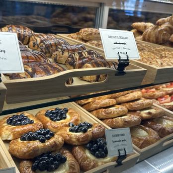 DUDLEY’S BAKERY - Updated May 2025 - 935 Photos & 523 Reviews - 30218 ...