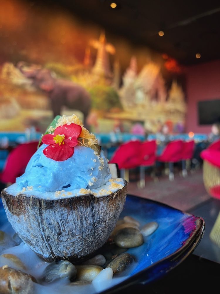 MAKIIN - Updated April 2025 - 1078 Photos & 236 Reviews - 2651 Kipling ...