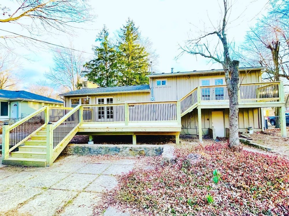 KC HEARTLAND DECKS & FENCES - Updated May 2025 - Shawnee, Kansas ...