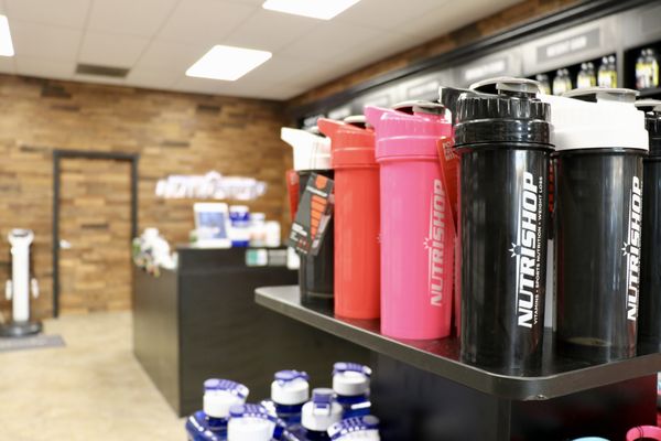 NUTRISHOP - Updated January 2026 - 52 Photos & 76 Reviews - 6062 ...