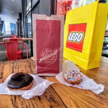 DO-RITE DONUTS & CHICKEN - Updated April 2025 - 2134 Photos & 1515 ...