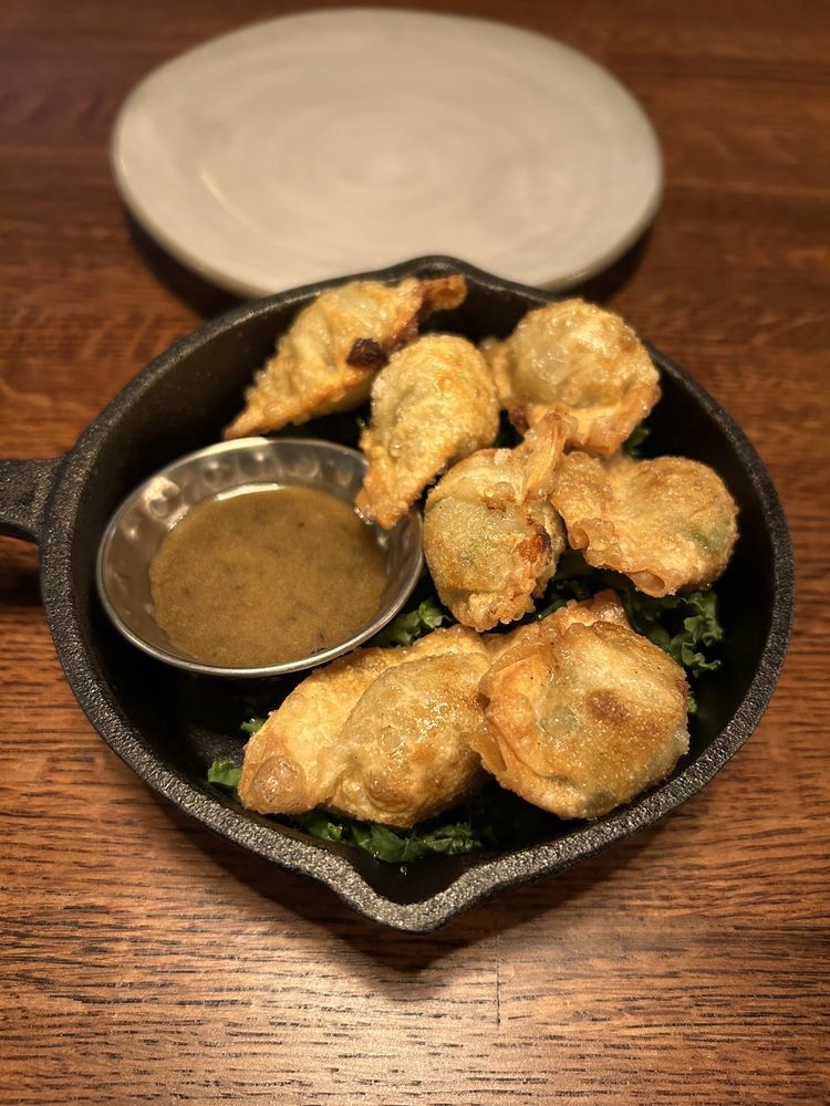 ANJU - 111 Photos & 28 Reviews - 1600 E Woodlawn Rd, Charlotte, North ...