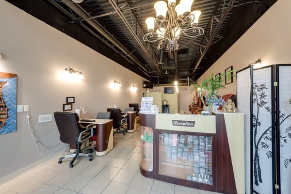 DELUXE NAILS & SPA - Updated December 2024 - 33 Photos - 3260 W Euless Blvd, Euless, Texas ...