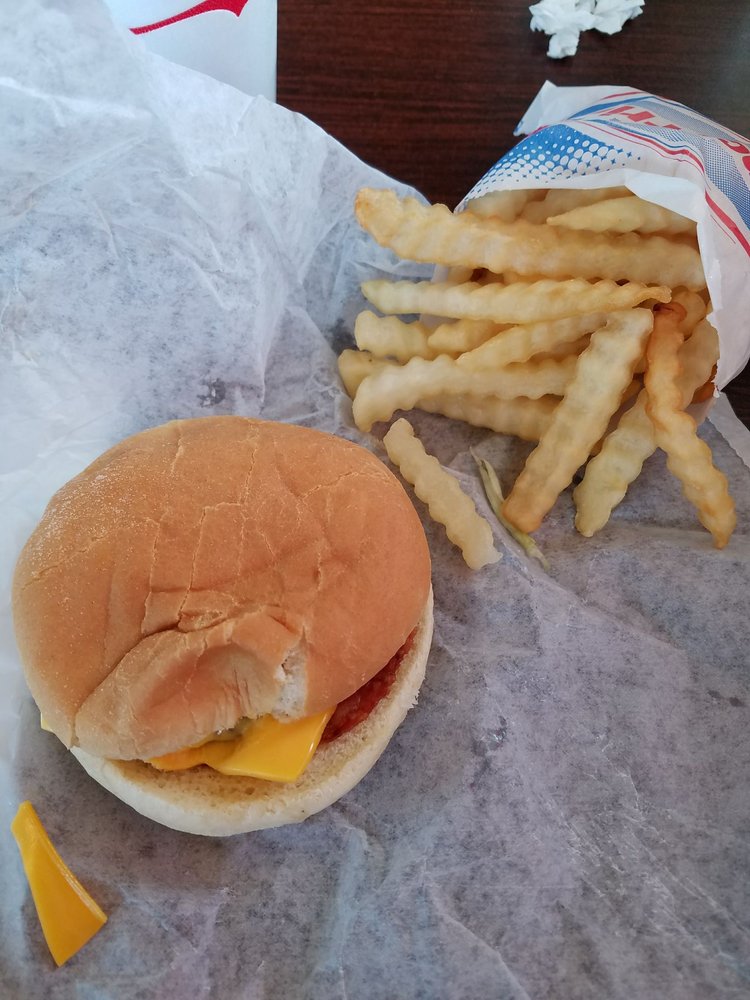 MR HAPPY BURGER - CLOSED - Updated July 2024 - 30 Photos & 13 Reviews ...