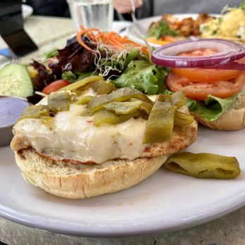 HONEY’S BISTRO - Updated May 2024 - 620 Photos & 761 Reviews - 632 S ...