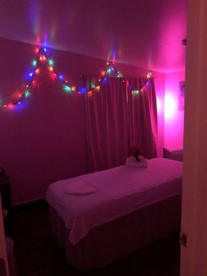 TOTAL RELAX MASSAGE - Updated December 2025 - 10 Photos - 19918 Aurora ...