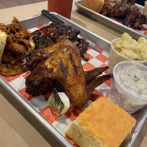 BOBBIQUE - 385 Photos & 422 Reviews - Barbeque - 70 W Main St ...
