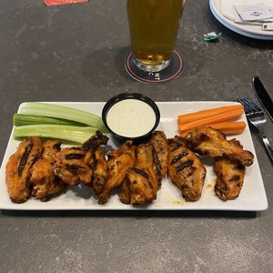 LONGSHOTS BAR & GRILL - 36 Photos & 29 Reviews - Sports Bars - 13610 N ...