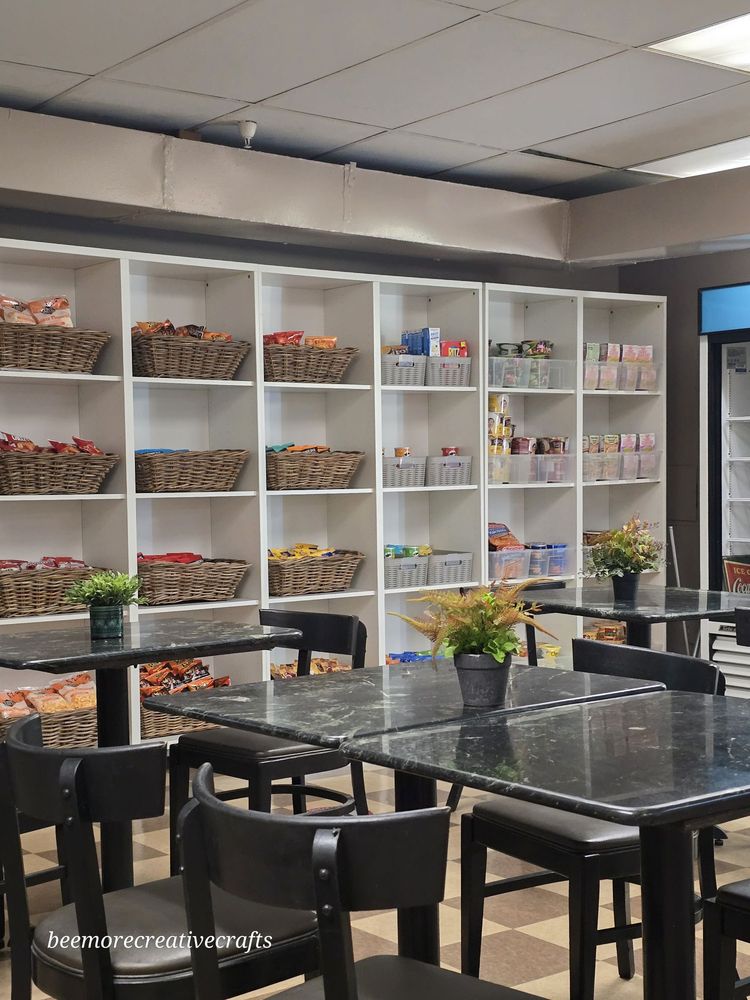 YA YA’S SWEET CAFE - Updated August 2024 - 11 Photos - 316 W 2nd St ...