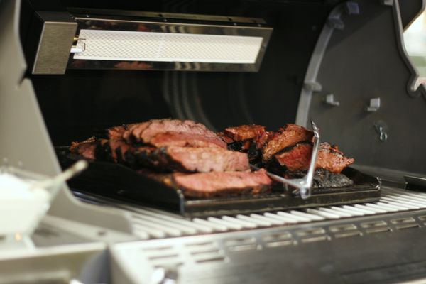 WEBER GRILL COOKING SCHOOL - Updated December 2025 - 22 Photos - 2331 ...