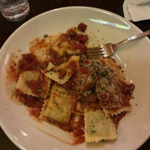 THE OLD SPAGHETTI FACTORY - 656 Photos & 739 Reviews - 1418 N Central ...