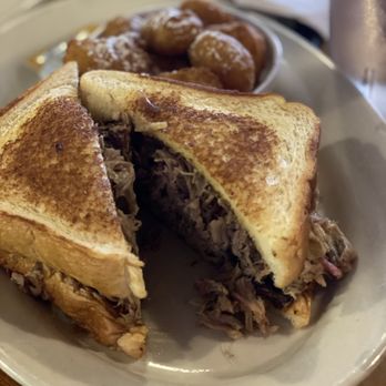 SWEET SMOKE SOUTHERN KITCHEN - Updated December 2025 - 75 Photos & 123 ...