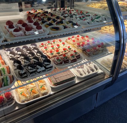 CESTRA’S BAKERY - 14 Photos - 3639 E Tremont Ave, Bronx, NY - Yelp