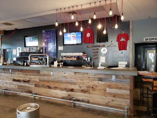 COMPASS ROSE BREWERY - Updated May 2024 - 127 Photos & 130 Reviews ...