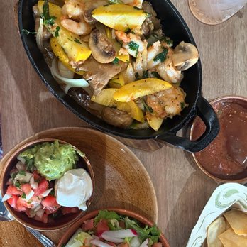 MOLÉ RESTAURANT - Updated July 2025 - 252 Photos & 177 Reviews - 1335 W ...