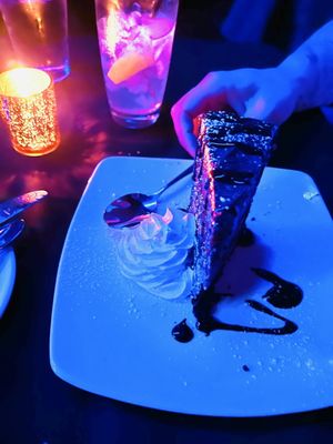 BLUE STRAWBERRY - Updated December 2025 - 64 Photos & 62 Reviews - 364 ...