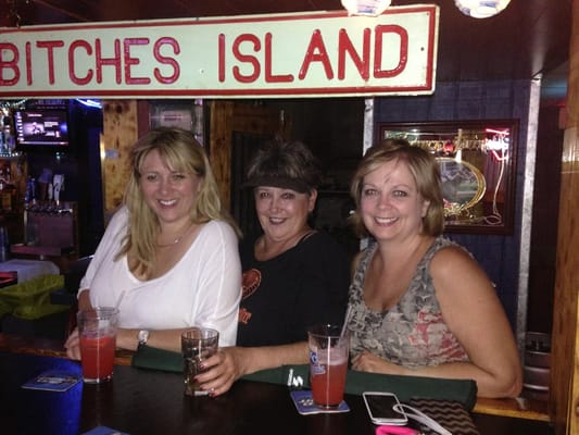 VICTORIA’S BAR - Updated October 2025 - 5011 SW Topeka, Topeka, Kansas ...