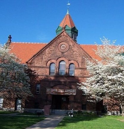 CLAPP MEMORIAL LIBRARY - Updated July 2025 - 19 S Main St, Belchertown ...