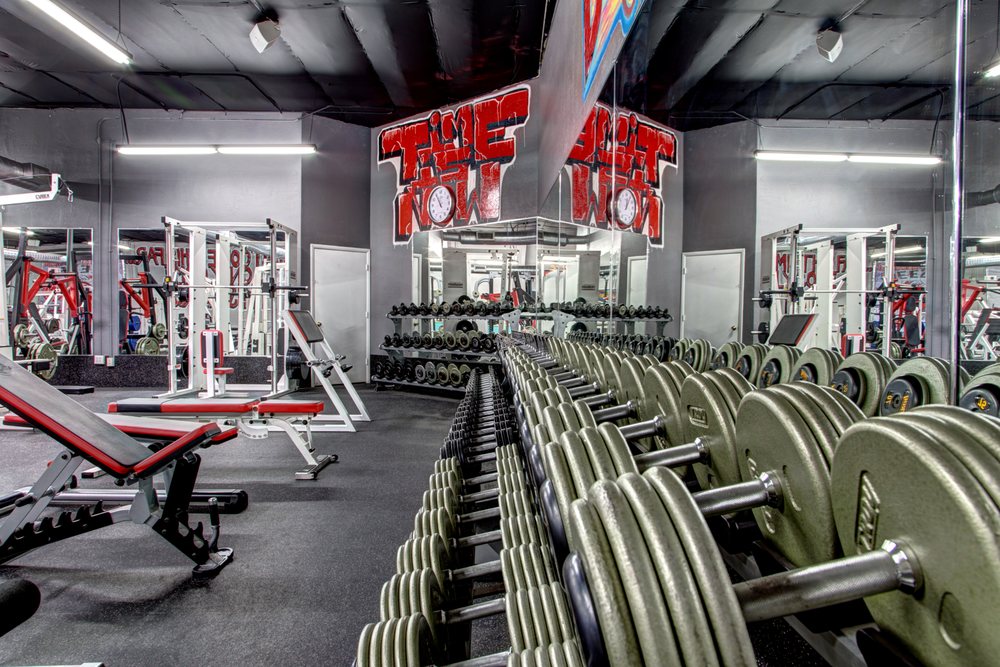 DEEZEL MUSCLE - 35 Photos & 15 Reviews - Gyms - 2120 E 6th St, Tempe ...