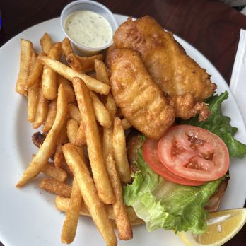 DOG WATCH CAFE - Updated June 2024 - 566 Photos & 533 Reviews - 194 ...