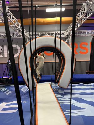 SKY ZONE TRAMPOLINE PARK - Updated August 2025 - 148 Photos & 169 ...