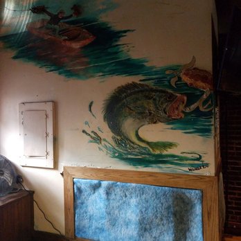 WOUNDED MINNOW SALOON - Updated April 2024 - 38 Photos & 52 Reviews ...