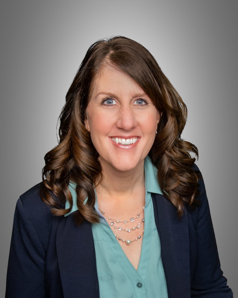 LYNNE CATROW - FERRARI LUND REAL ESTATE - Real Estate Agents - 4990 ...