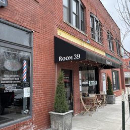 ROOM 39 - Updated April 2026 - 483 Photos & 504 Reviews - 1719 W 39th ...