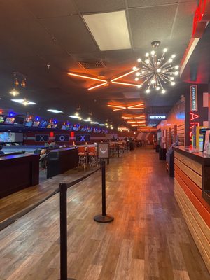 BOWLERO BRADENTON - Updated January 2025 - 69 Photos & 39 Reviews ...