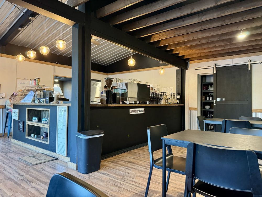 LOST PINES COFFEE - Updated December 2025 - 207 4th Ave SE, Red Bay ...