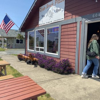 CRAB ROCK PIZZA - Updated December 2024 - 69 Photos & 79 Reviews - 604 ...