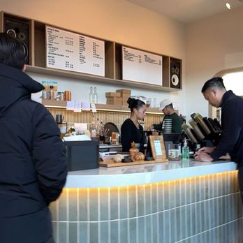 AYALA COFFEE - Updated October 2025 - 141 Photos & 31 Reviews - 946 ...