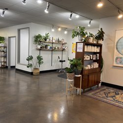 Best Walk In Hair Salons Near Me - September 2024: Find Nearby Walk In ...